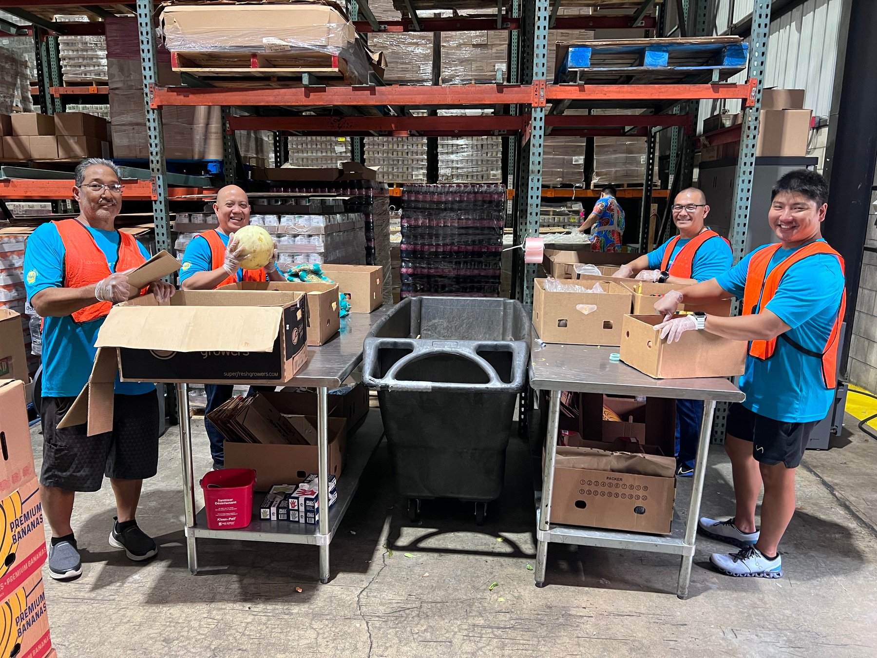 Hawaiian Telcom Employees Volunteer for Annual “Day in the Community ...